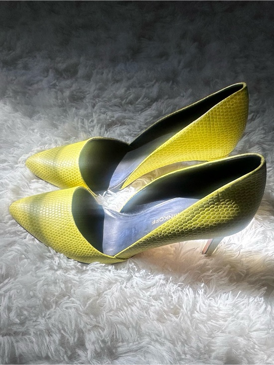 Rebecca Minkoff | Shoes | Rebecca Minkoff Lime Pointedtoe Pumps | Poshmark